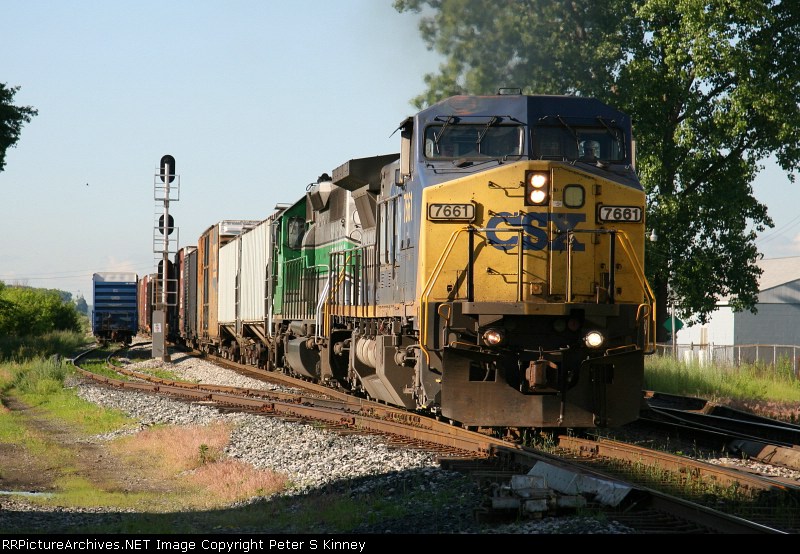 CSXT Train Q39208